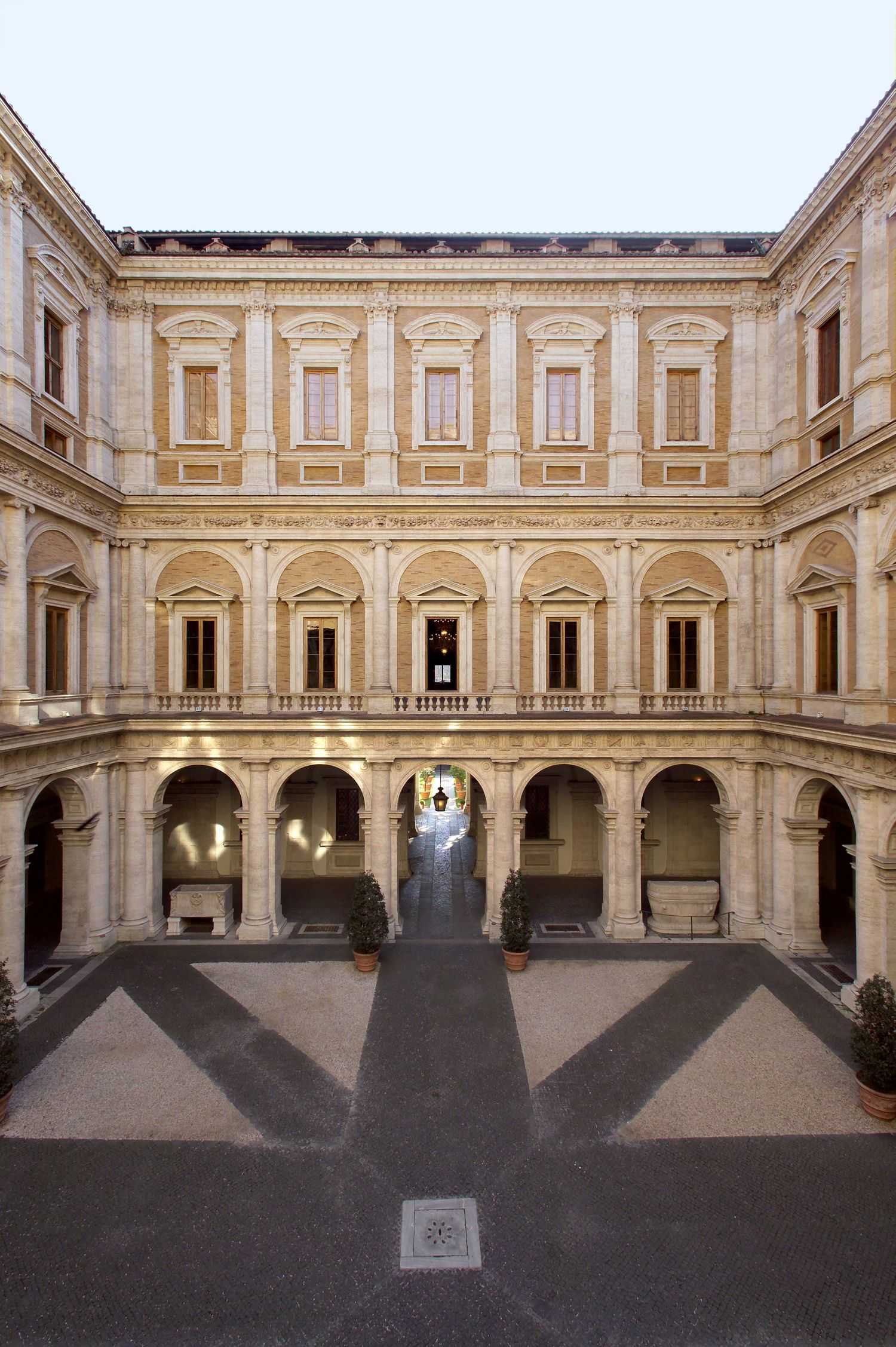 Palais Farnèse | Centre Accueil des Touristes et Pèlerins – Rome